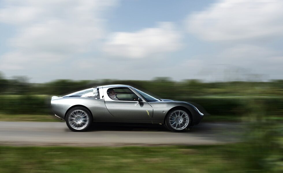 Wells Vertige. Un nuevo deportivo ligero y emocionante - Motor 16