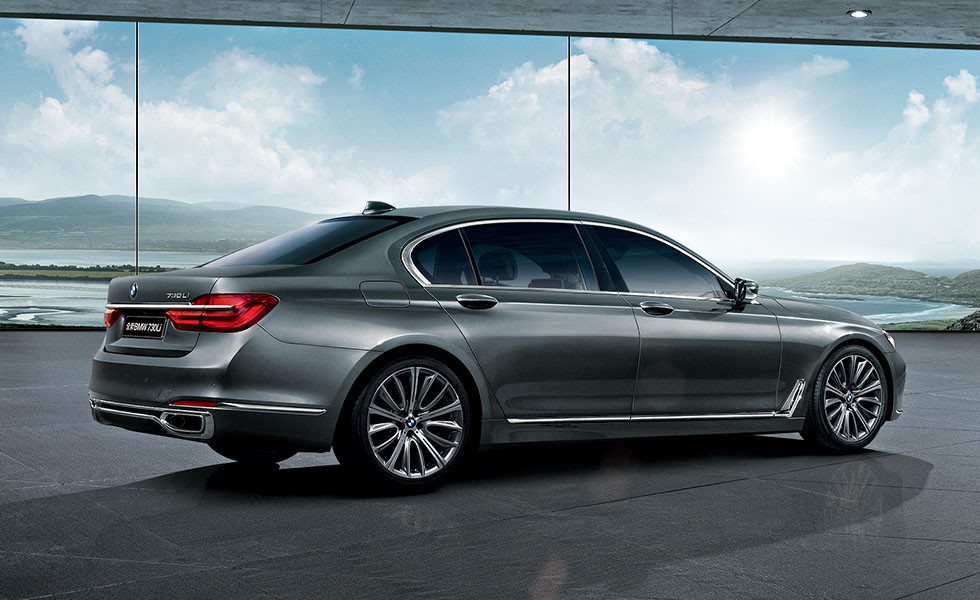 BMW 730i. El motor de cuatro cilindros llega a su buque insignia - Motor 16
