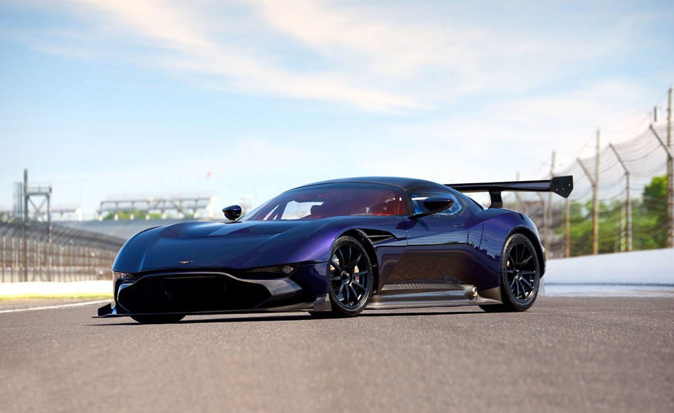 Aston Martin Vulcan. En agosto se subasta este ejemplar - Motor 16