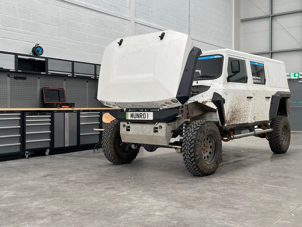 Munro Vehicles: otros que se apuntan a crear un Land Rover Defender ...