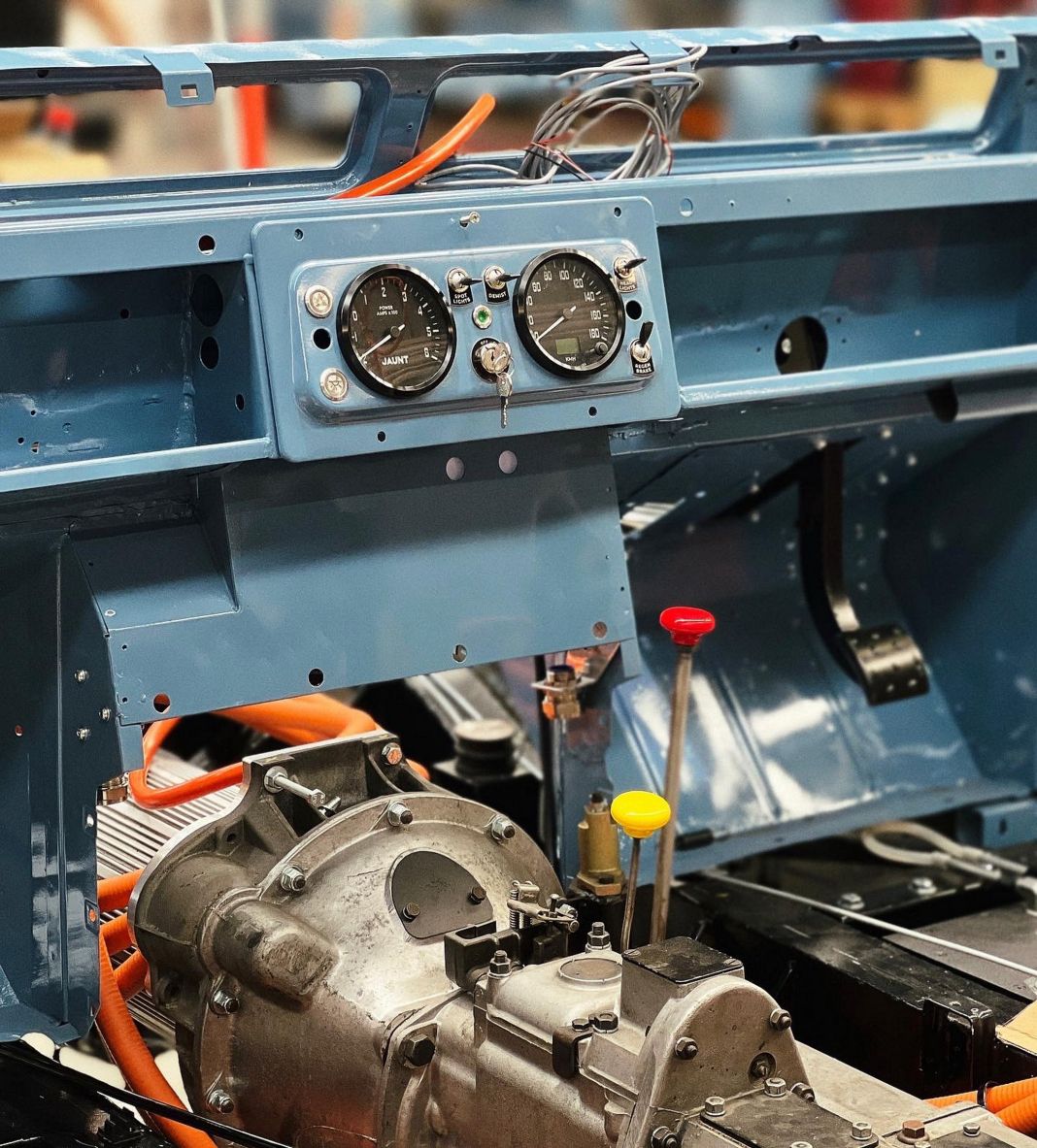 Fellten Motors se anima a electrificar tu coche clásico