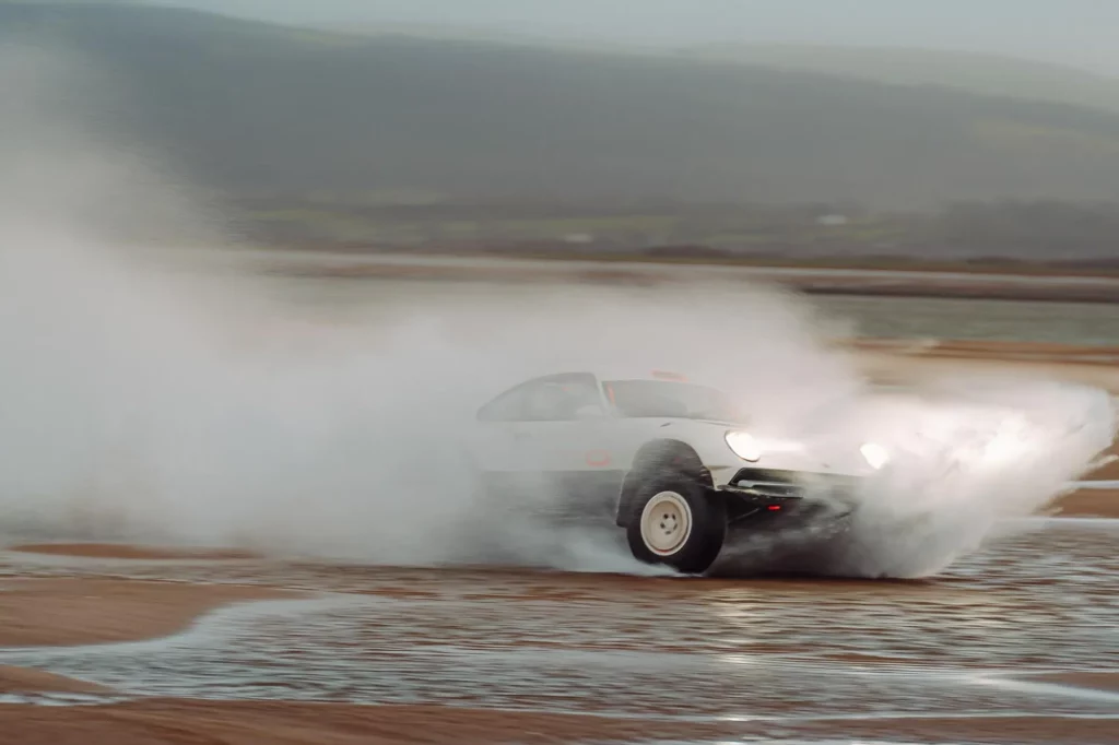 Singer ACS: Le da mil vueltas a un 911 Dakar, es único y ahora te lo ...